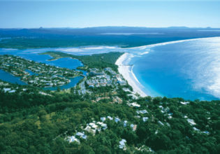 Noosa Travel Guide & Holiday Information