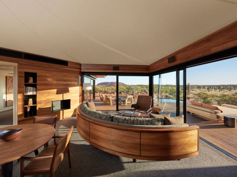 Incredible Uluru Restaurants & Experiences - Australian Traveller