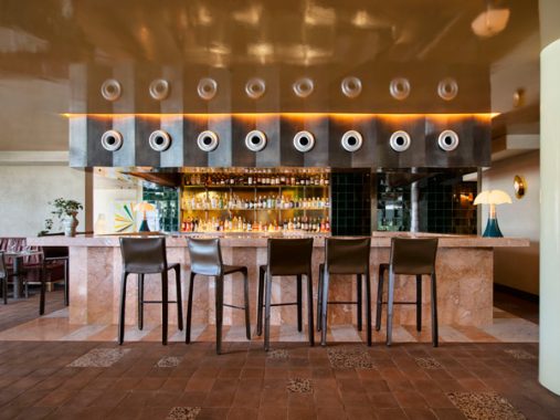 The 16 Best Bars In Byron Bay - Australian Traveller