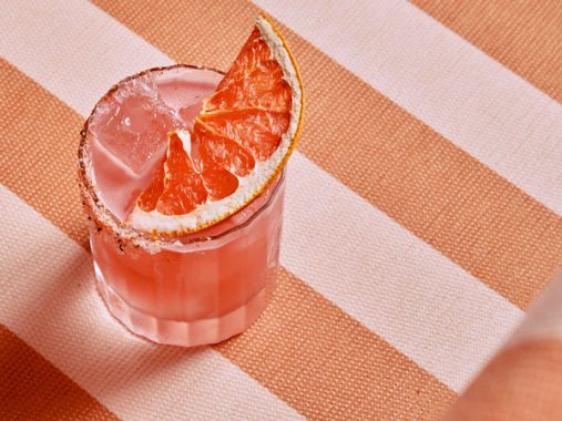 The 16 Best Bars In Byron Bay - Australian Traveller