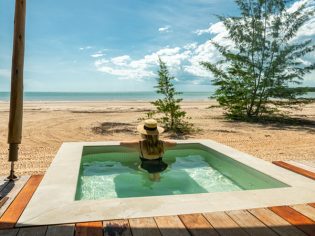 Your Ultimate Guide To The Tiwi Islands - Australian Traveller