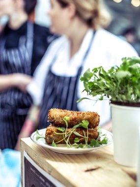 Top 10 Aussie food and wine festivals you’ve never heard of ...