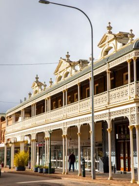 The Ultimate Travel Guide for Armidale - New England High Country