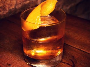 10 Of The Best Cronulla Bars To Visit Now | Australian Traveller