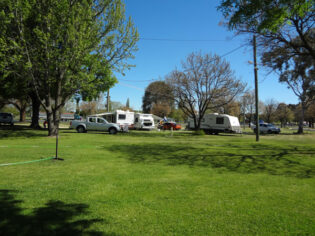 Bathurst Caravan Parks - Here's Where to Set Up Camp | Australian Traveller