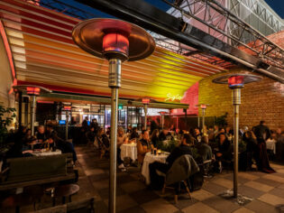 29 Sunny Rooftop Bars In Melbourne To Try Now | Australian Traveller