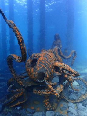 A New Underwater Sculpture Trail Is Now Open In Busselton - Australian ...