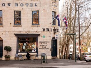 11 Historic Pubs In The Rocks For A Guaranteed Good Time | Australian ...