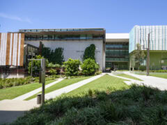 The 14 Coolest Libraries To Visit In Australia - Australian Traveller