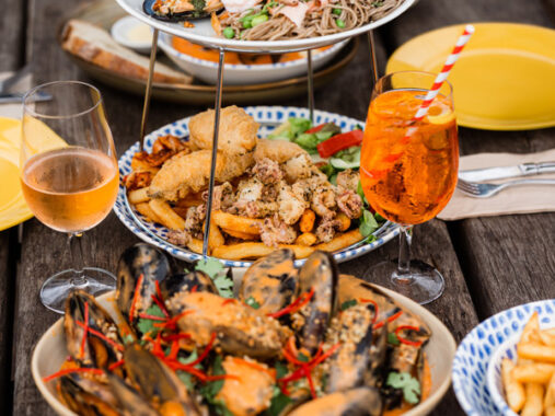 Best Seaside Towns For Mouth-watering Seafood | Australian Traveller